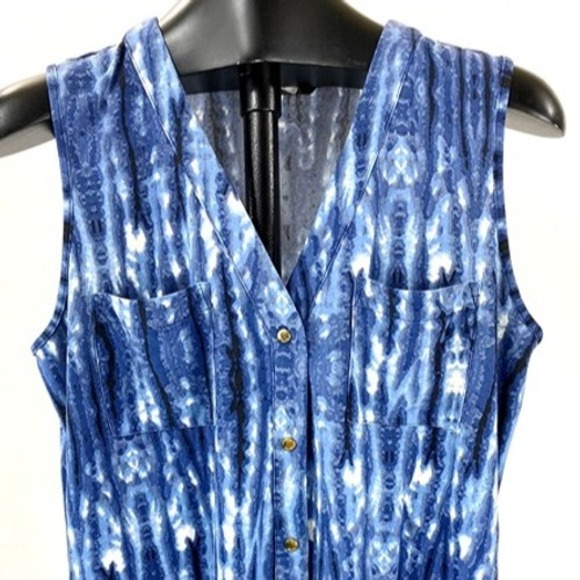 BCBGMaxAzria | Tops | Bcbg Max Aria Shirt Blouse Top Womens Vneck ...